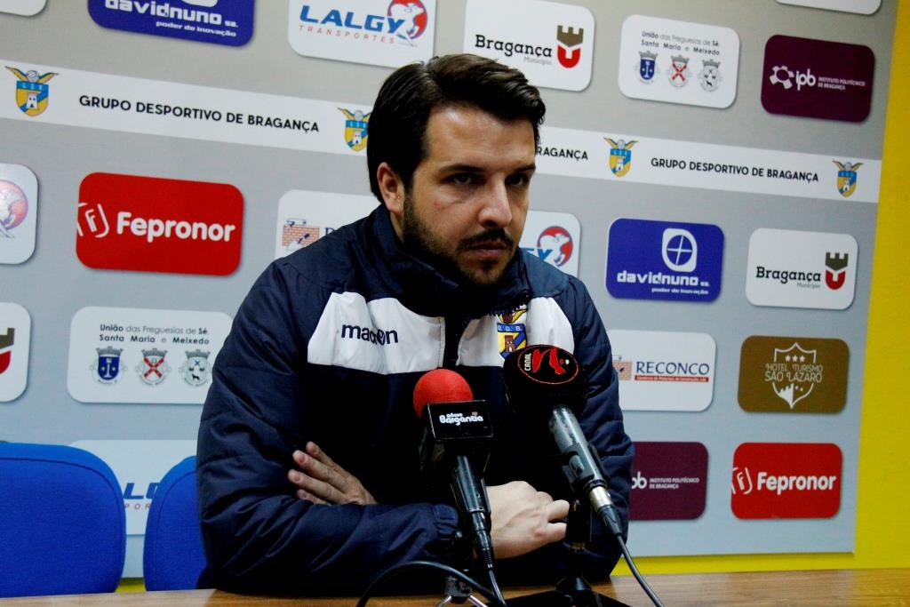 Futebol: André David espera contar com Wassim já para o jogo com o ...