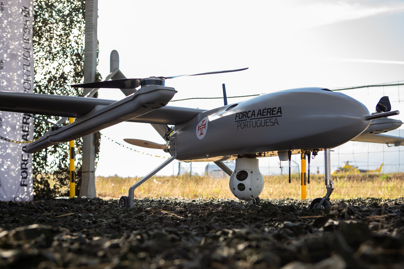 Suspensas operações de drones de vigilância de incêndios também a ...